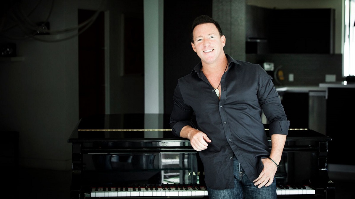 Jeff Blue details his time with Linkin Park in eye-opening book ...