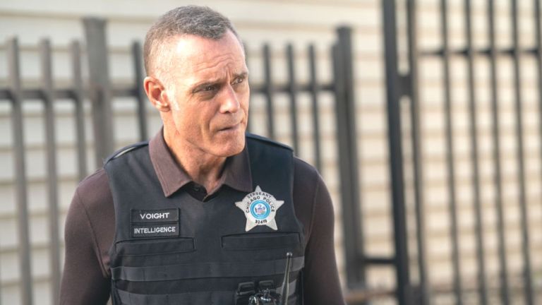 Chicago PD season 13 fall finale gives viewers clarity—but extends its ...